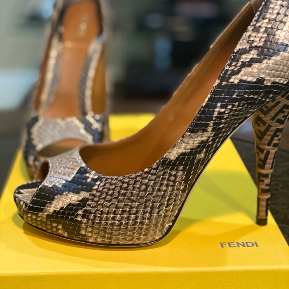 Fendi | Shoes | Fendi Snake Print Sabbia Spuntata Vitello Pumps | Poshmark